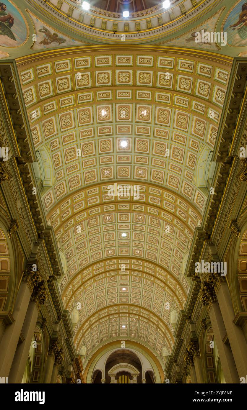 mary queen of the world cathedral ceiling Stock Photo - Alamy