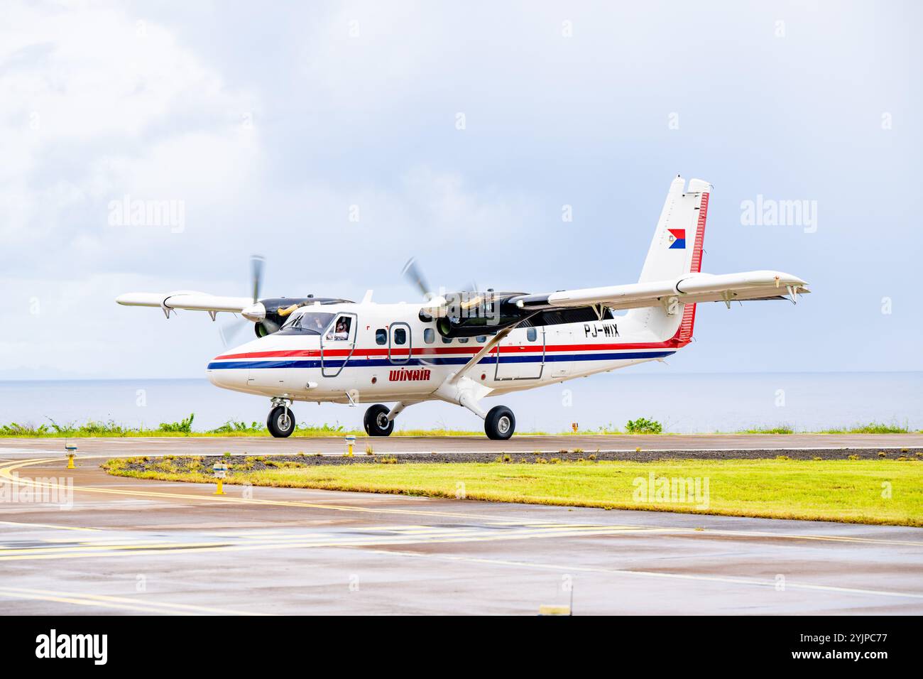 The Bottom, Saba. 15th Nov, 2024. Princess Beatrix during a visit to ...