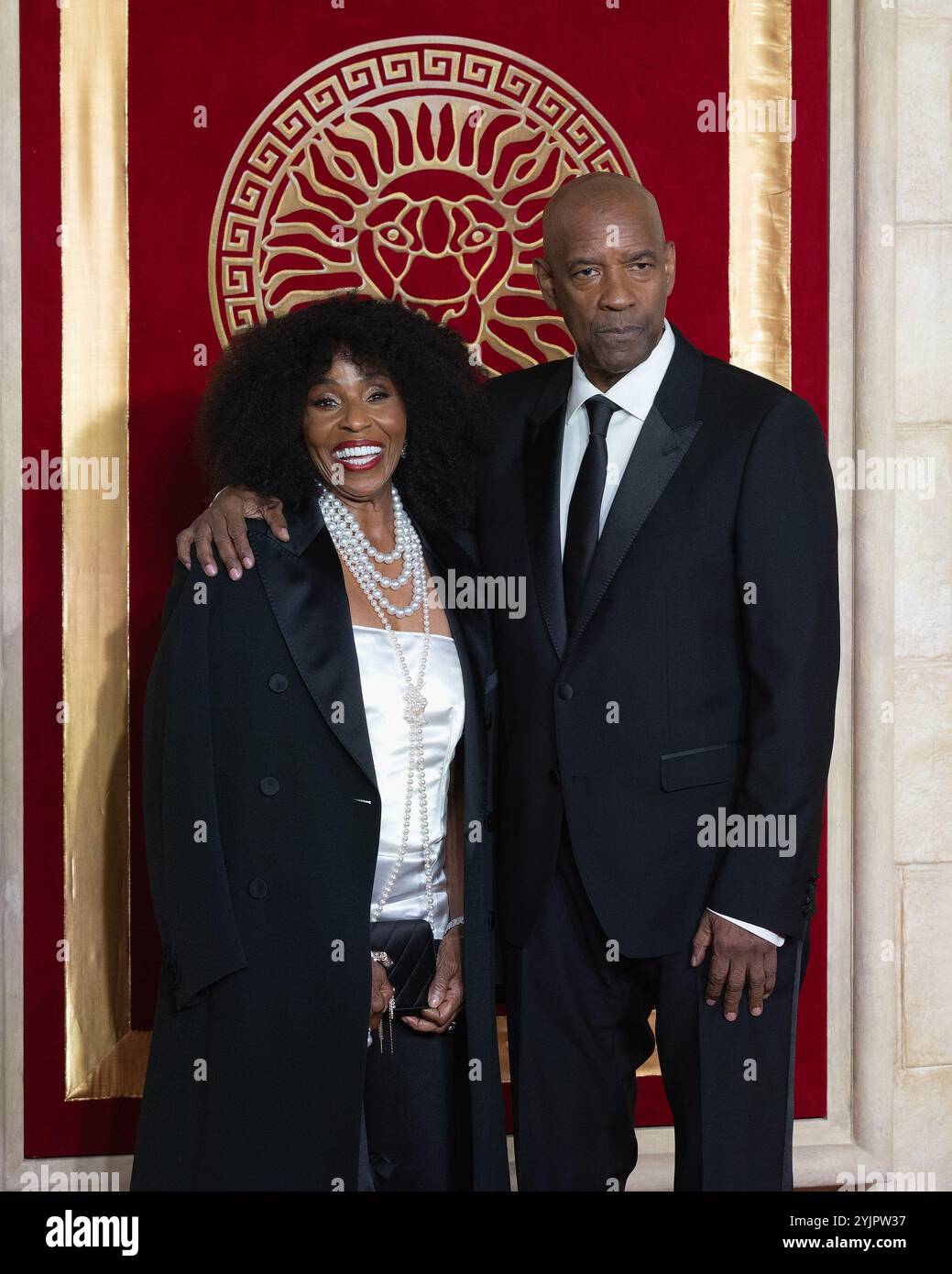 London, UK. 13 November, 2024. Pauletta Washington and Denzel ...