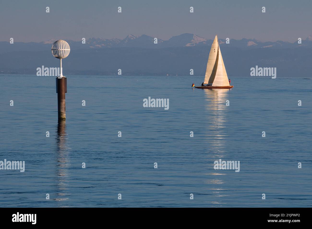 Segelboot auf dem Bodensee vor Konstanz *** Sailing boat on Lake ...