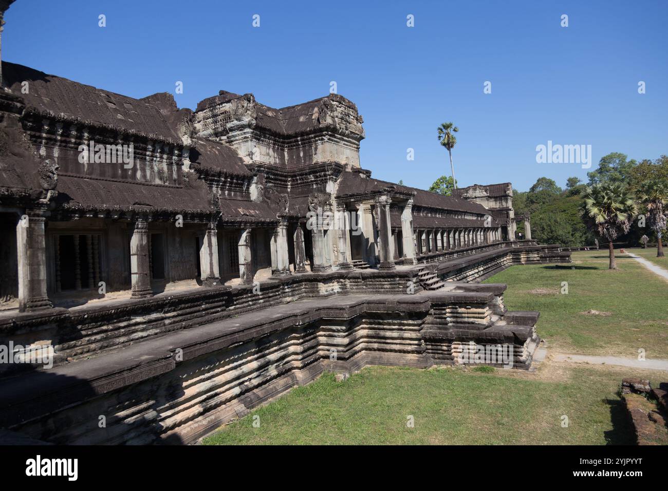 Ancient beautiful carved structures and gateways at Angkor Wat temples ...