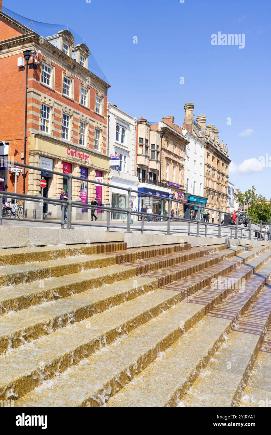 High row hi-res stock photography and images - Alamy