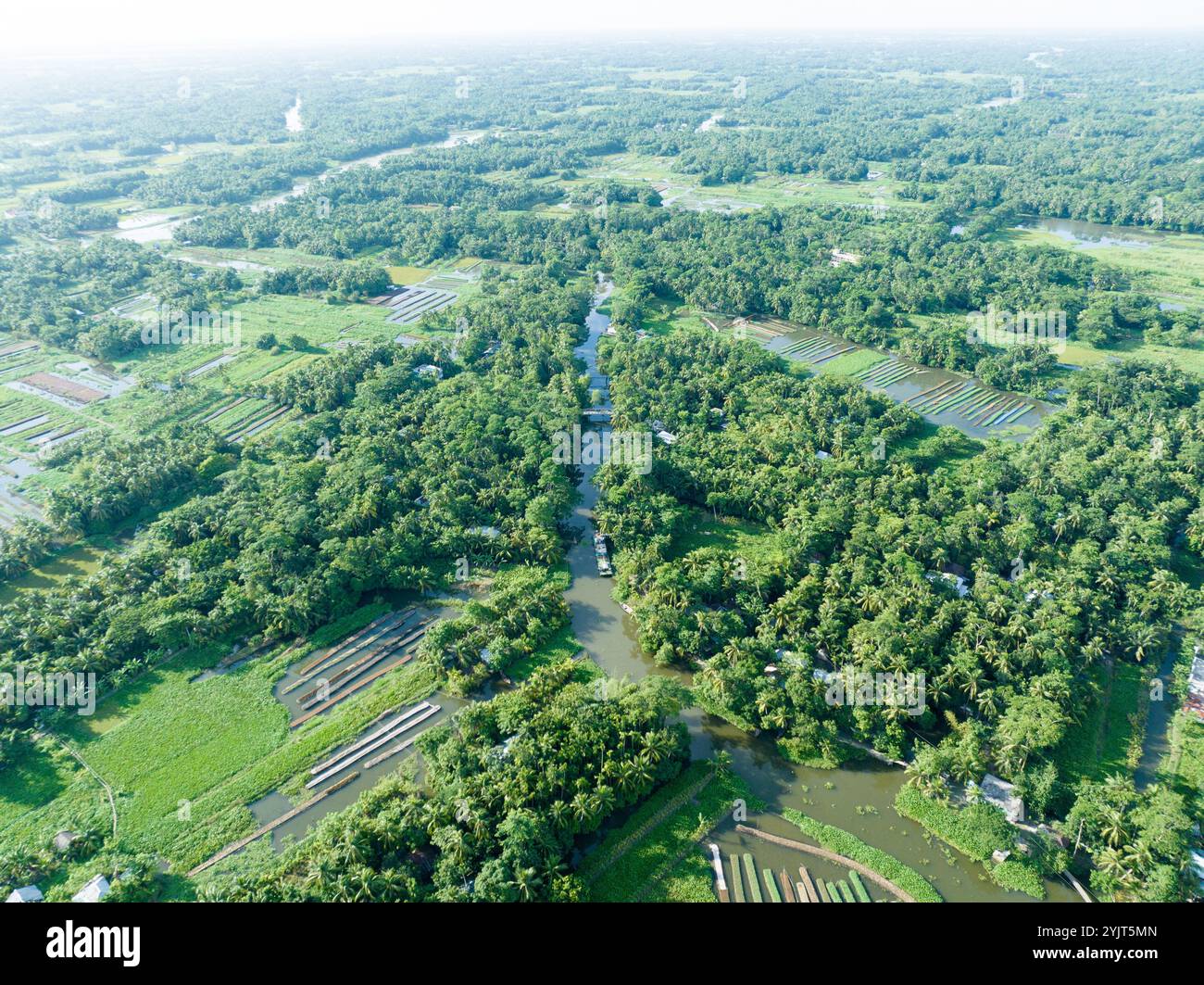 Farmers in low laying areas in Bangladesh choose floating farming ...