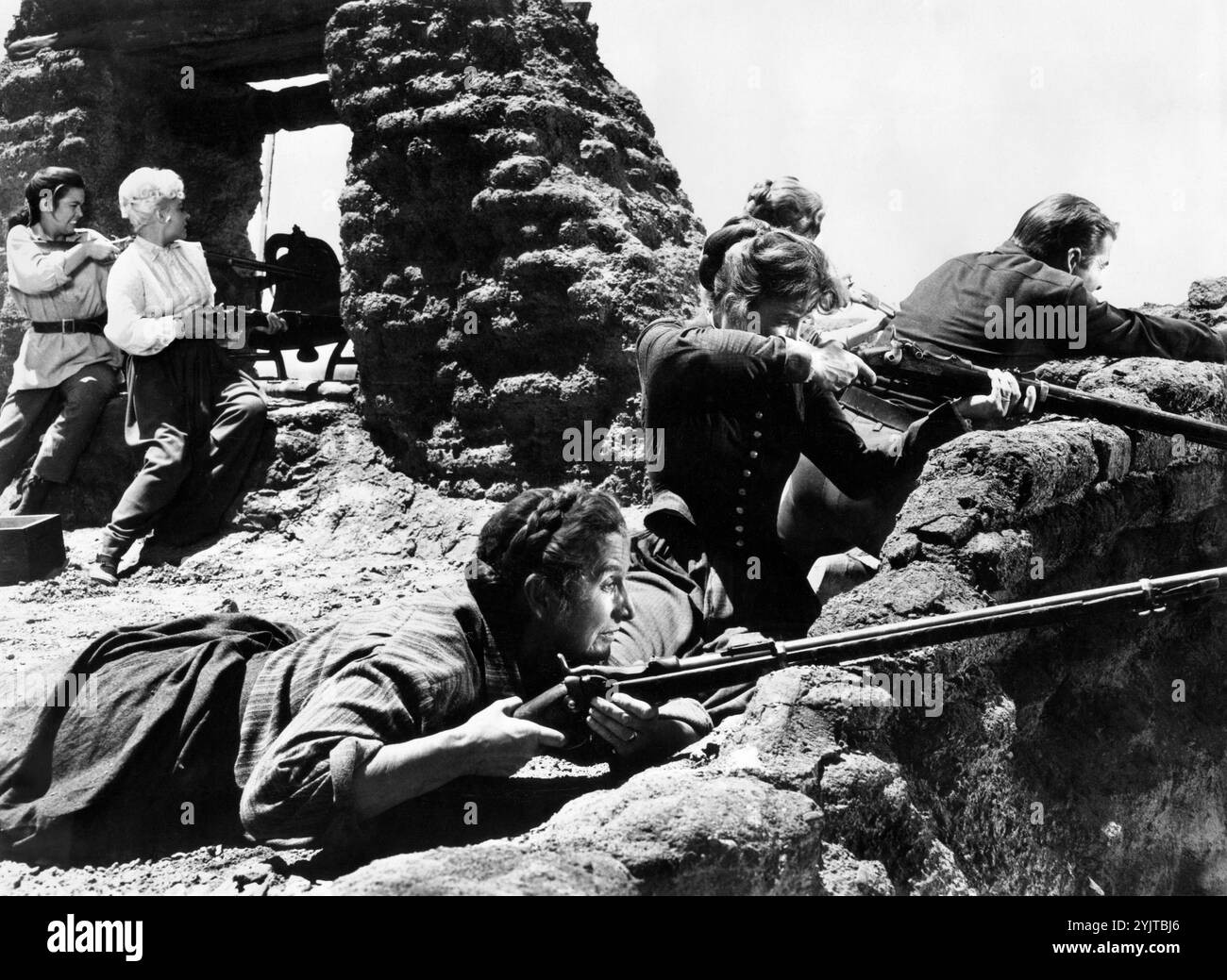Hope Emerson (on ground, foreground), Audie Murphy (leaning right), on ...