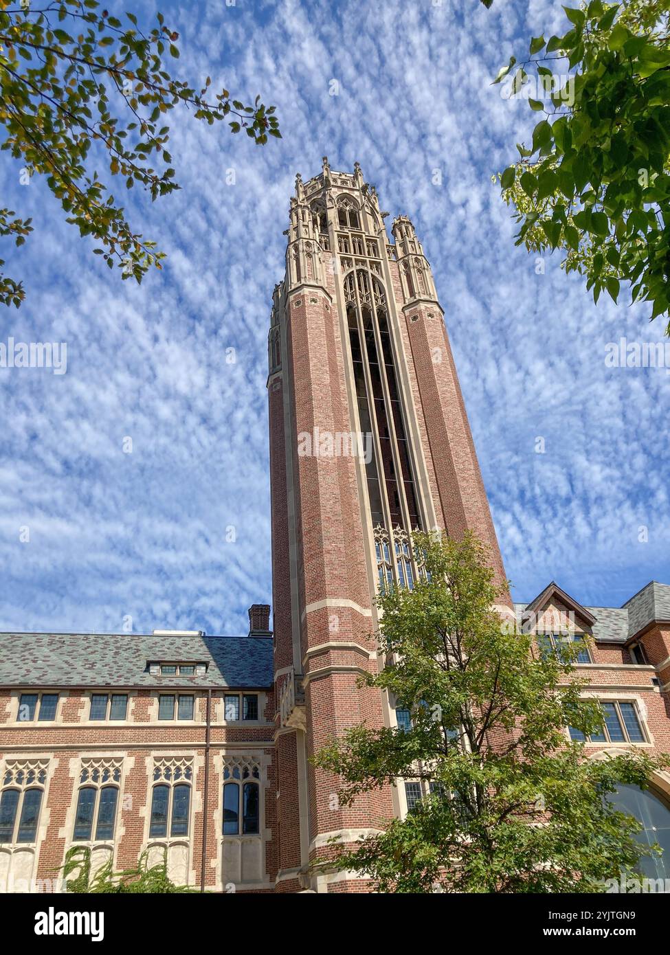 CHICAGO, IL, USA, SEPTEMBER 21, 2024: Carillon Tower Rockefeller Chapel ...
