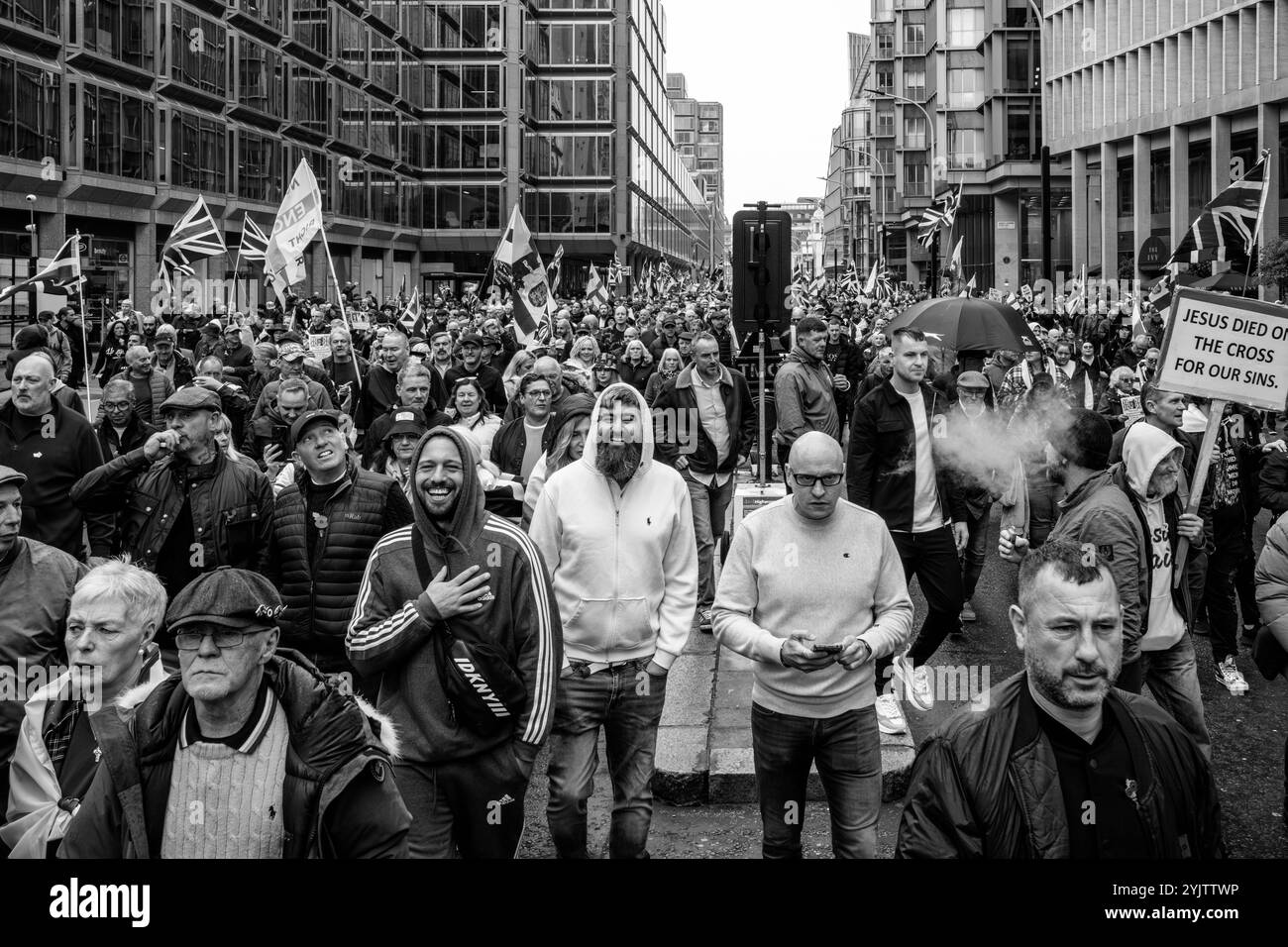 Tens of Thousands Of British People March Through Central London In A ...