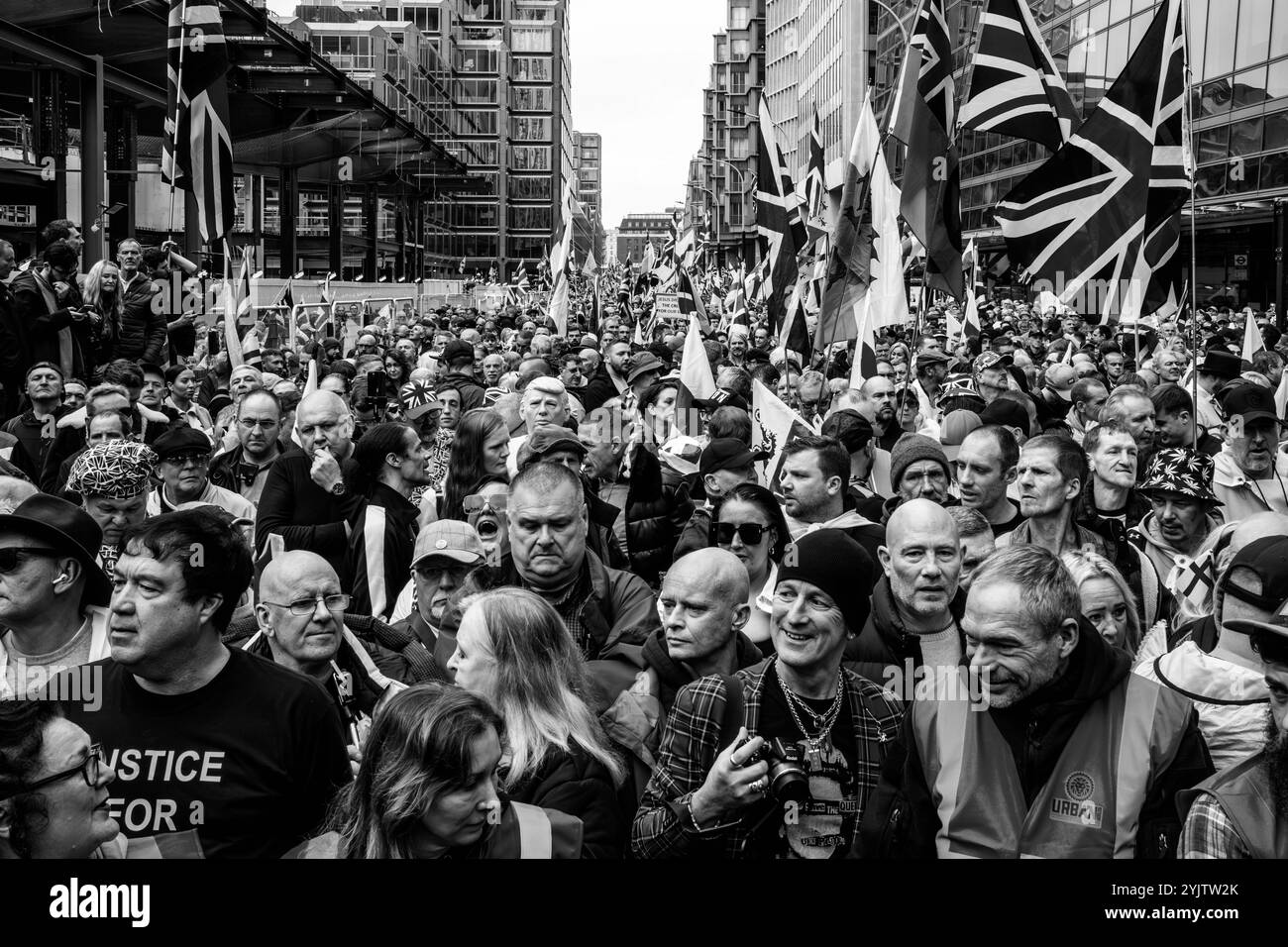 Tens of Thousands Of British People March Through Central London In A ...