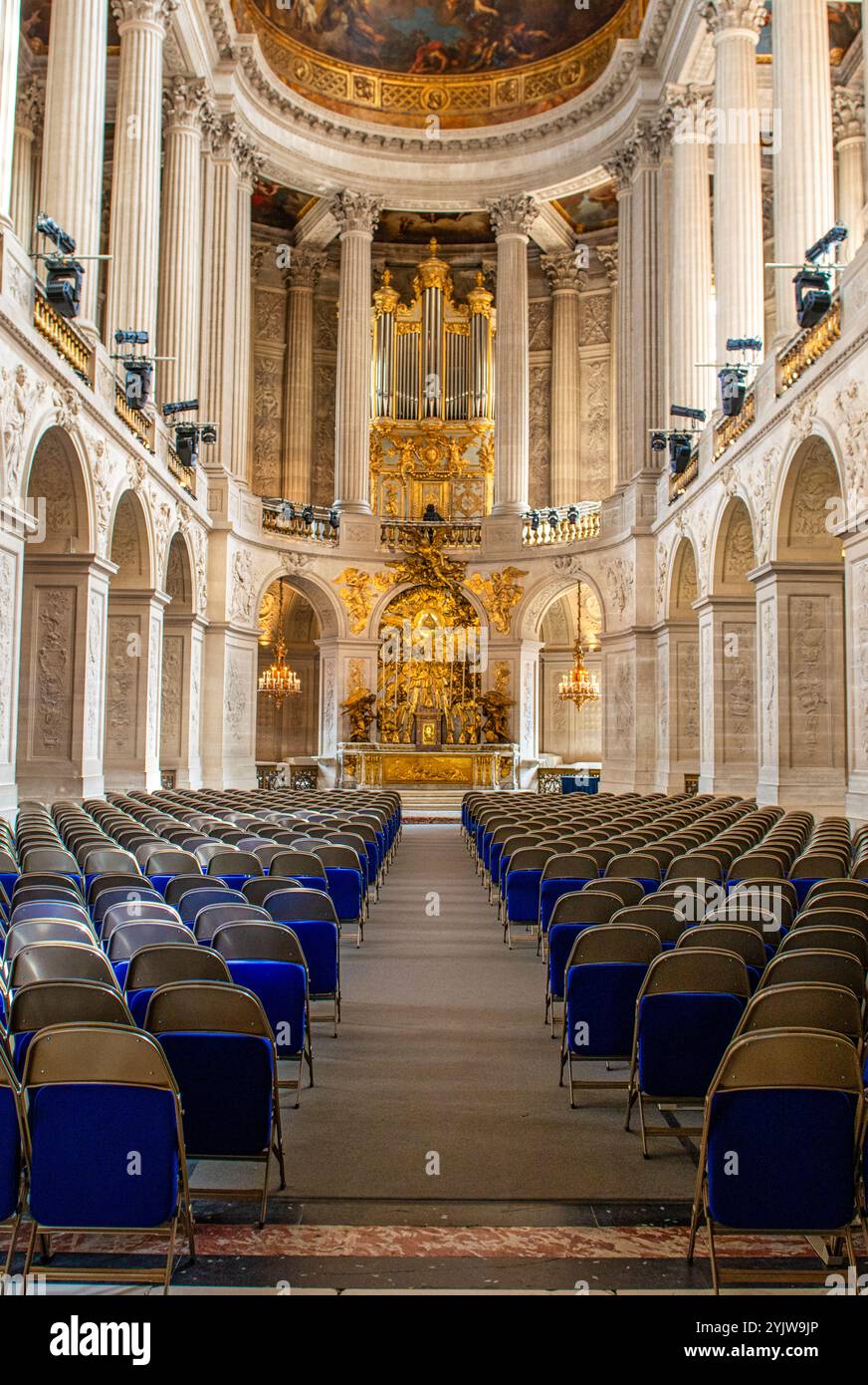 The Royal Chapel in the Palace of Versailles, France Stock Photo - Alamy