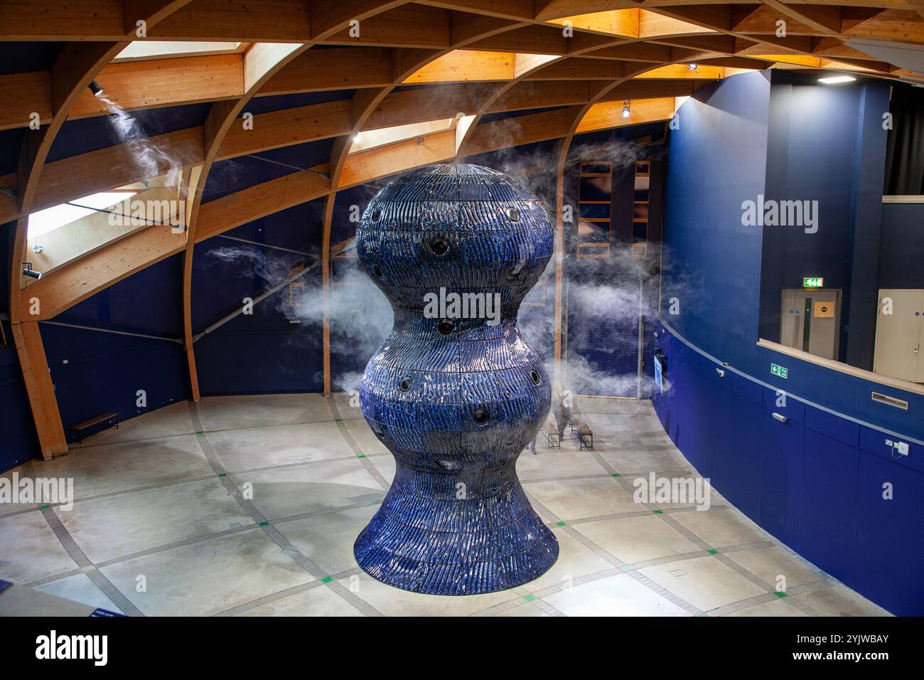 Infinity Blue 'breathing' sculpture by Studio Swine in the Core ...