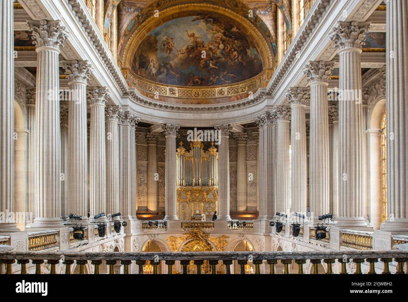 Royal chapel of the palace of versailles hi-res stock photography and ...