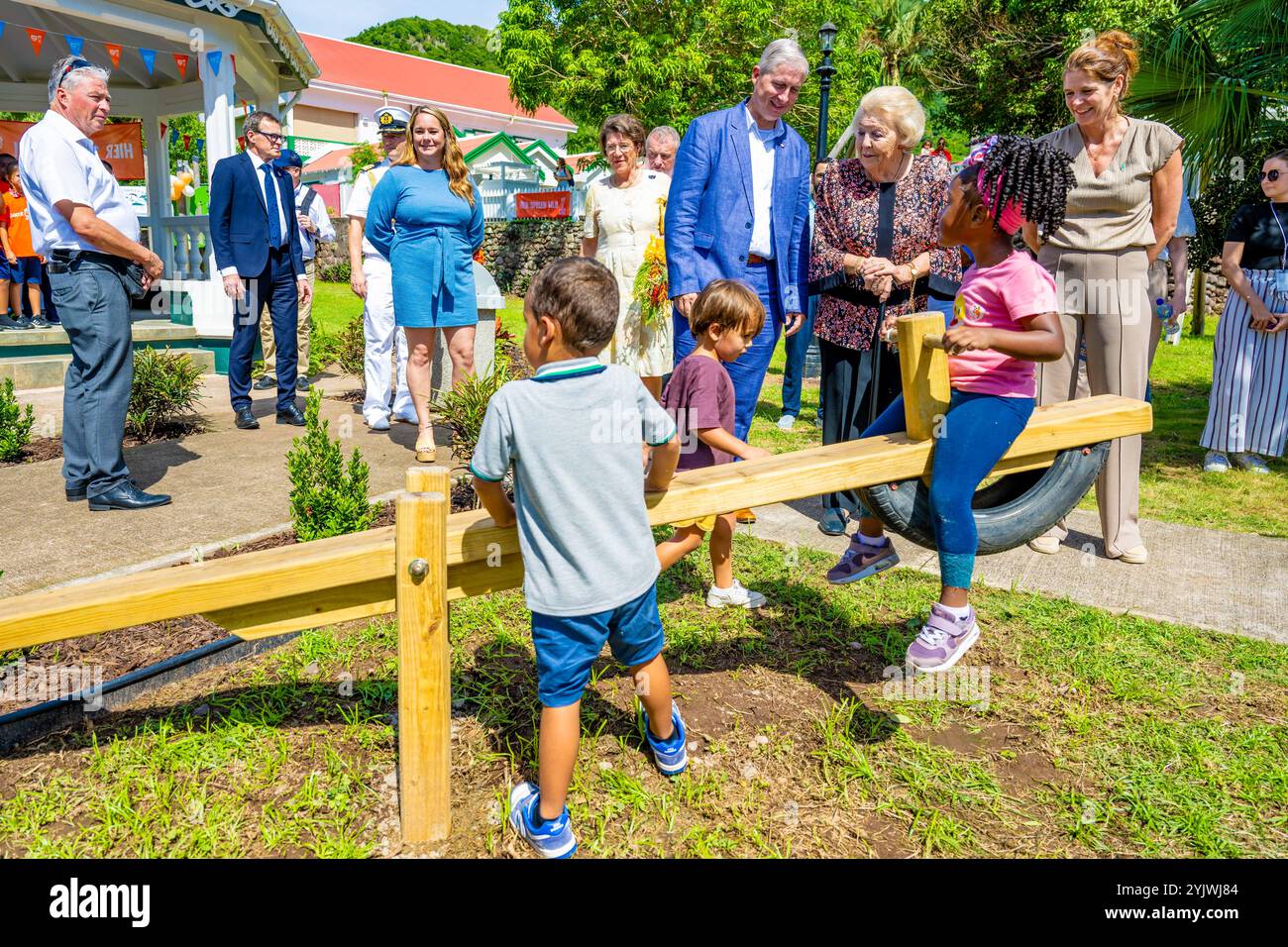 The Bottom, Saba. 15th Nov, 2024. Princess Beatrix during a visit to ...