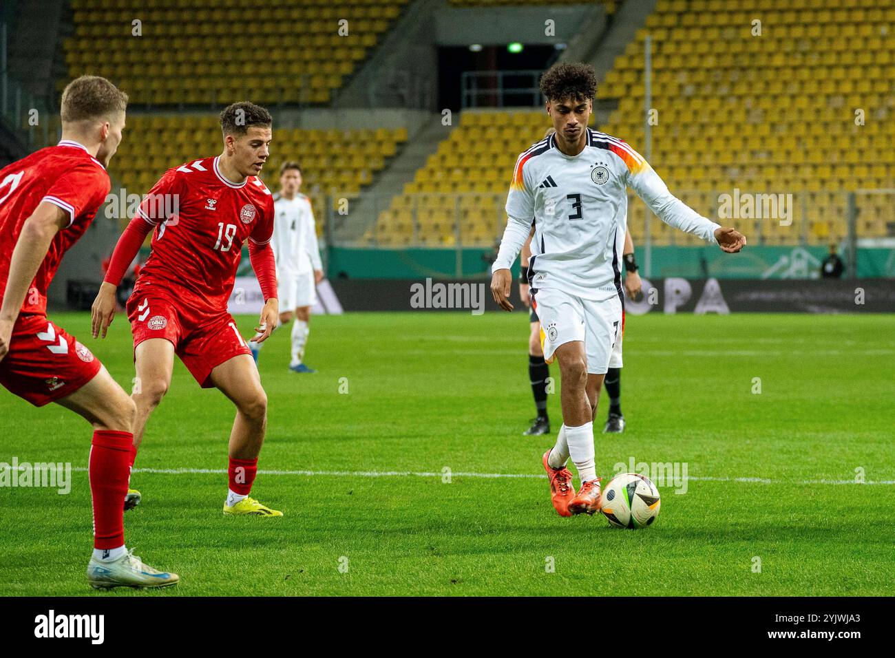 Am Ball Nathaniel Brown (Deutschland, #03) GER, Deutschland vs ...