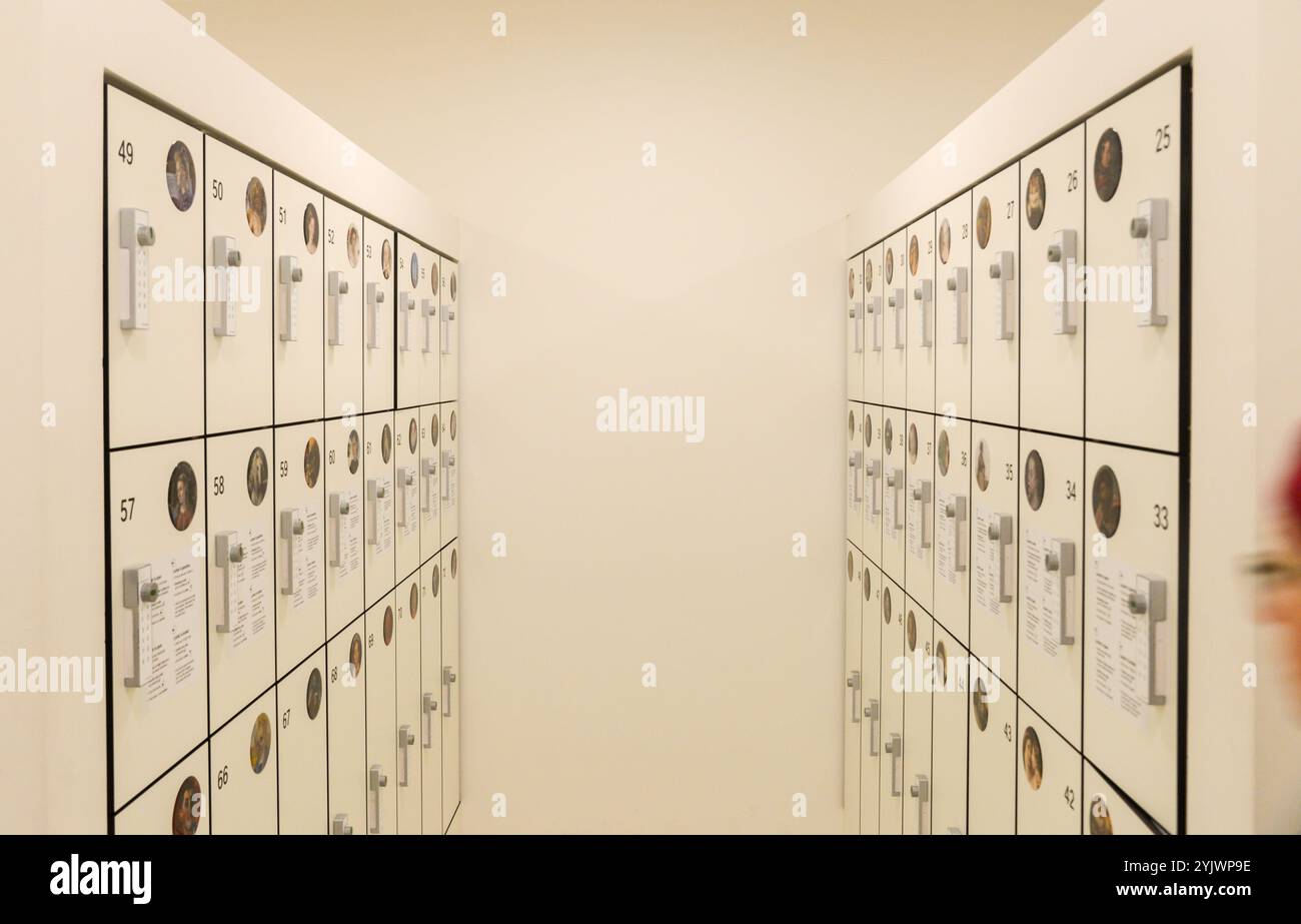 Museum lockers hi-res stock photography and images - Alamy