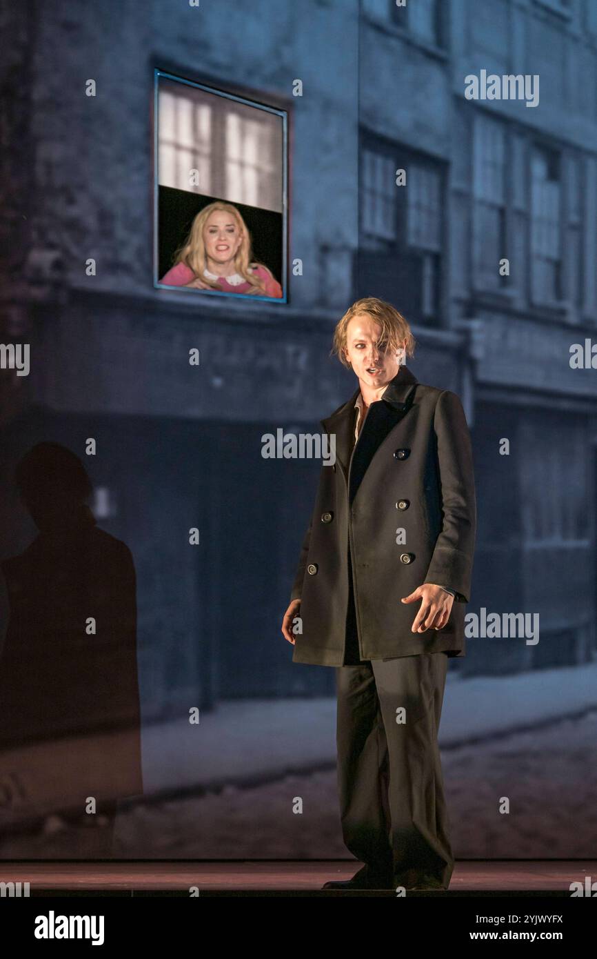 Anthony fenster hi-res stock photography and images - Alamy