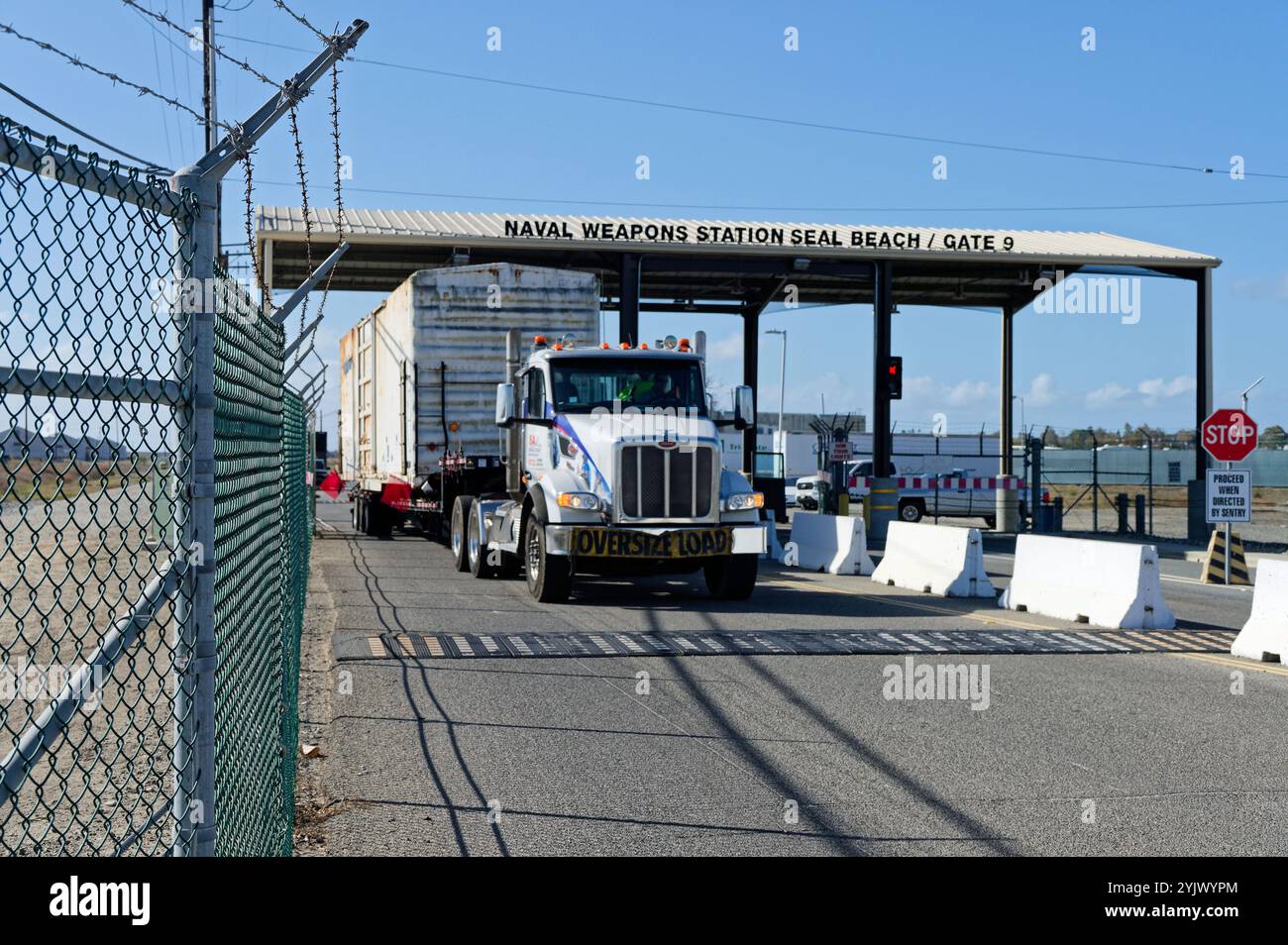 Naval weapons station seal beach hi-res stock photography and images - Alamy
