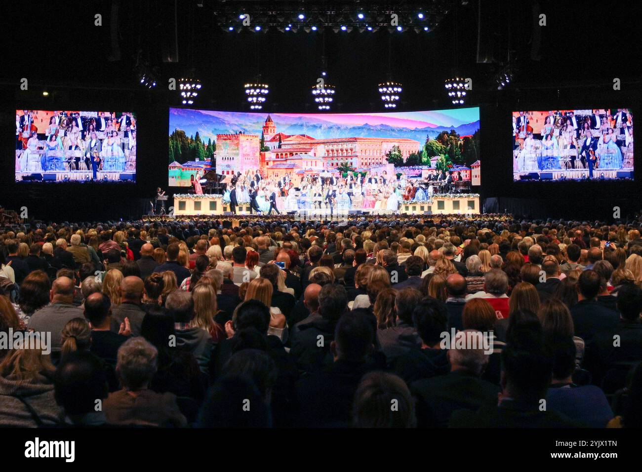 Cropai, Zagreb, 151124. Arena Zagreb. Andre Rieu and Johann Strauss ...