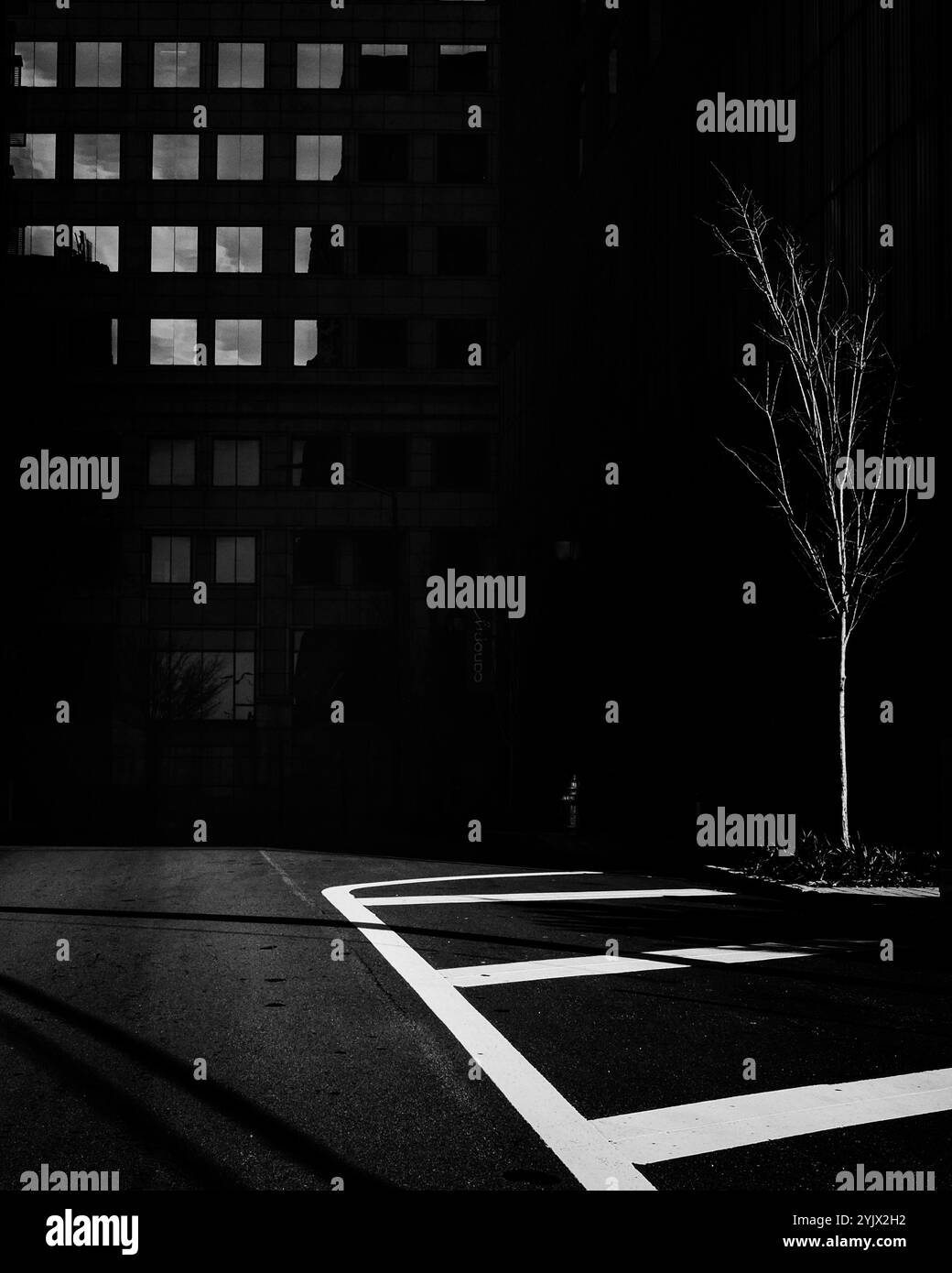 Building and sculpting Black and White Stock Photos & Images - Alamy