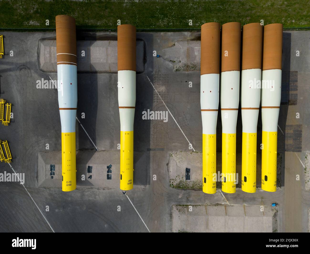 Steel monopile foundations to construct an offshore windpark in the ...