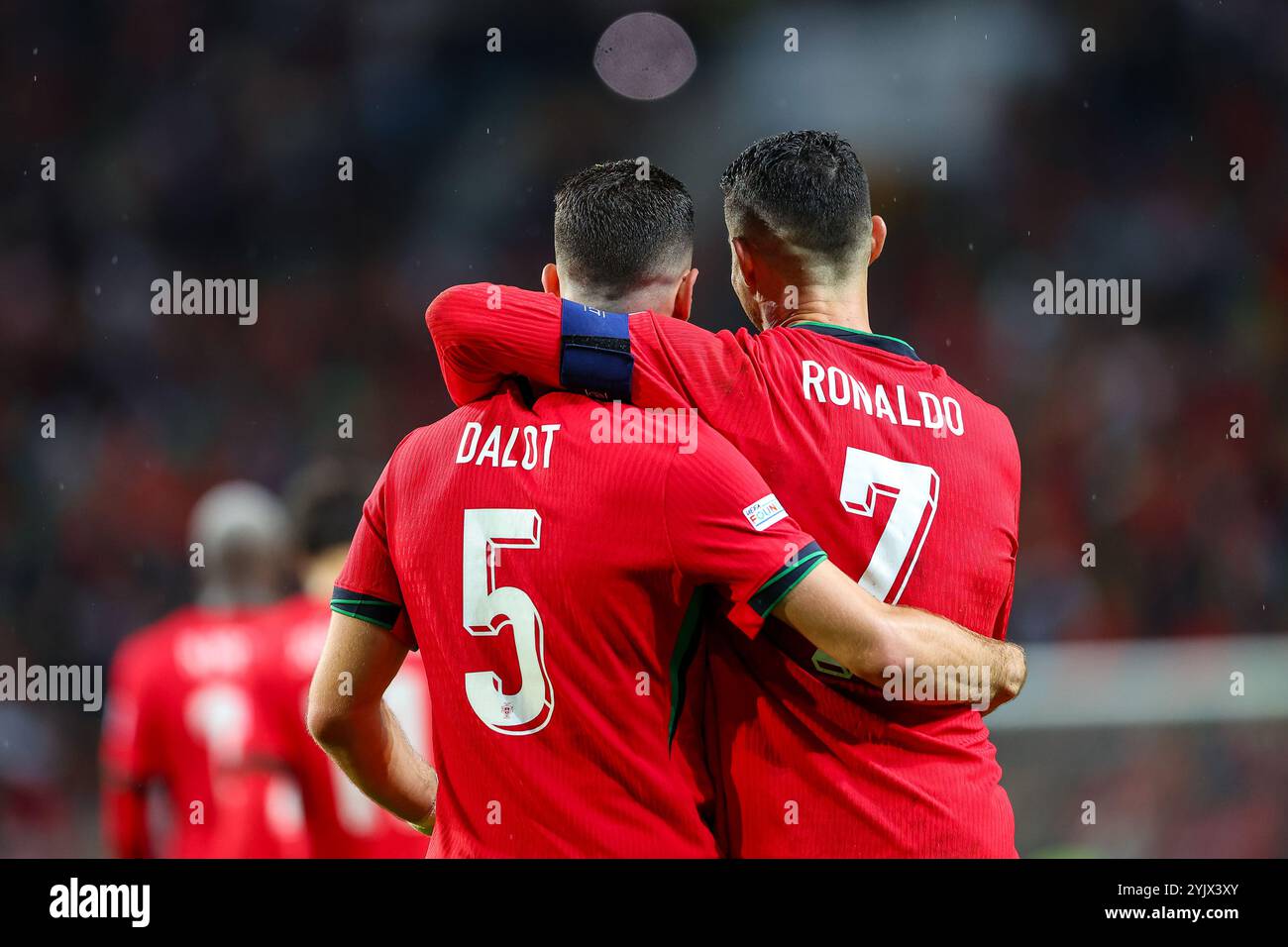 Dragon Stadium, Oporto, Portugal. 15 November, 2024. Pictured left to right, Diogo Dalot ...