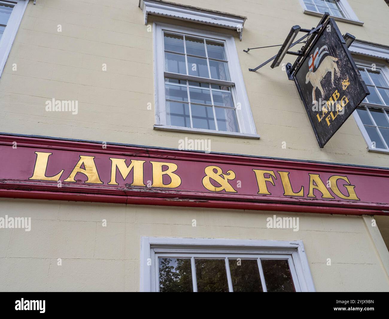The Lamb and Flag, 500 years old and used by the Inklings, Oxford, Oxfordshire, England, UK, GB ...