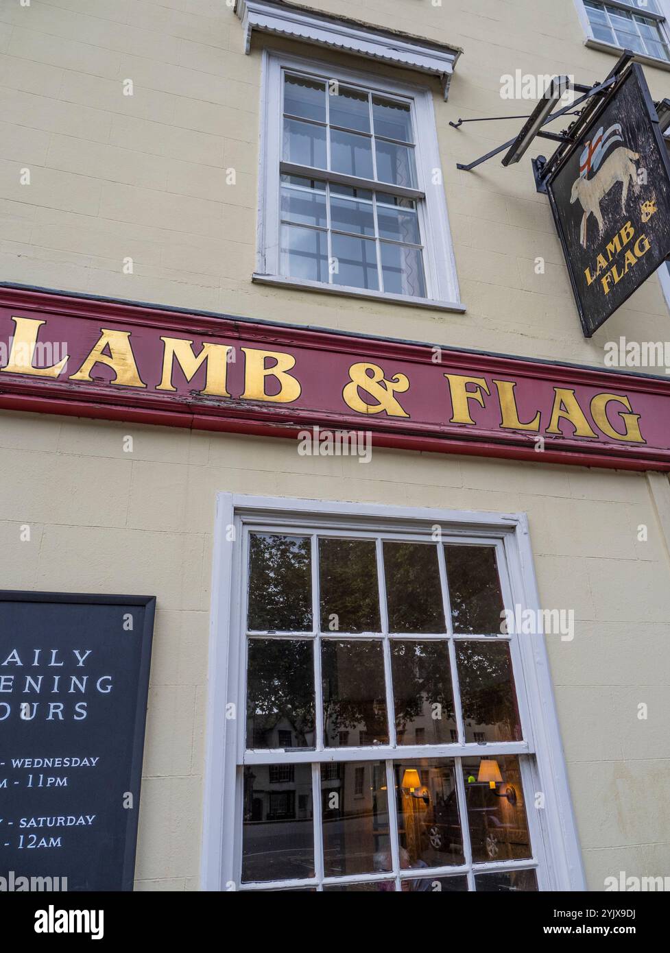 The Lamb and Flag, 500 years old and used by the Inklings, Oxford ...
