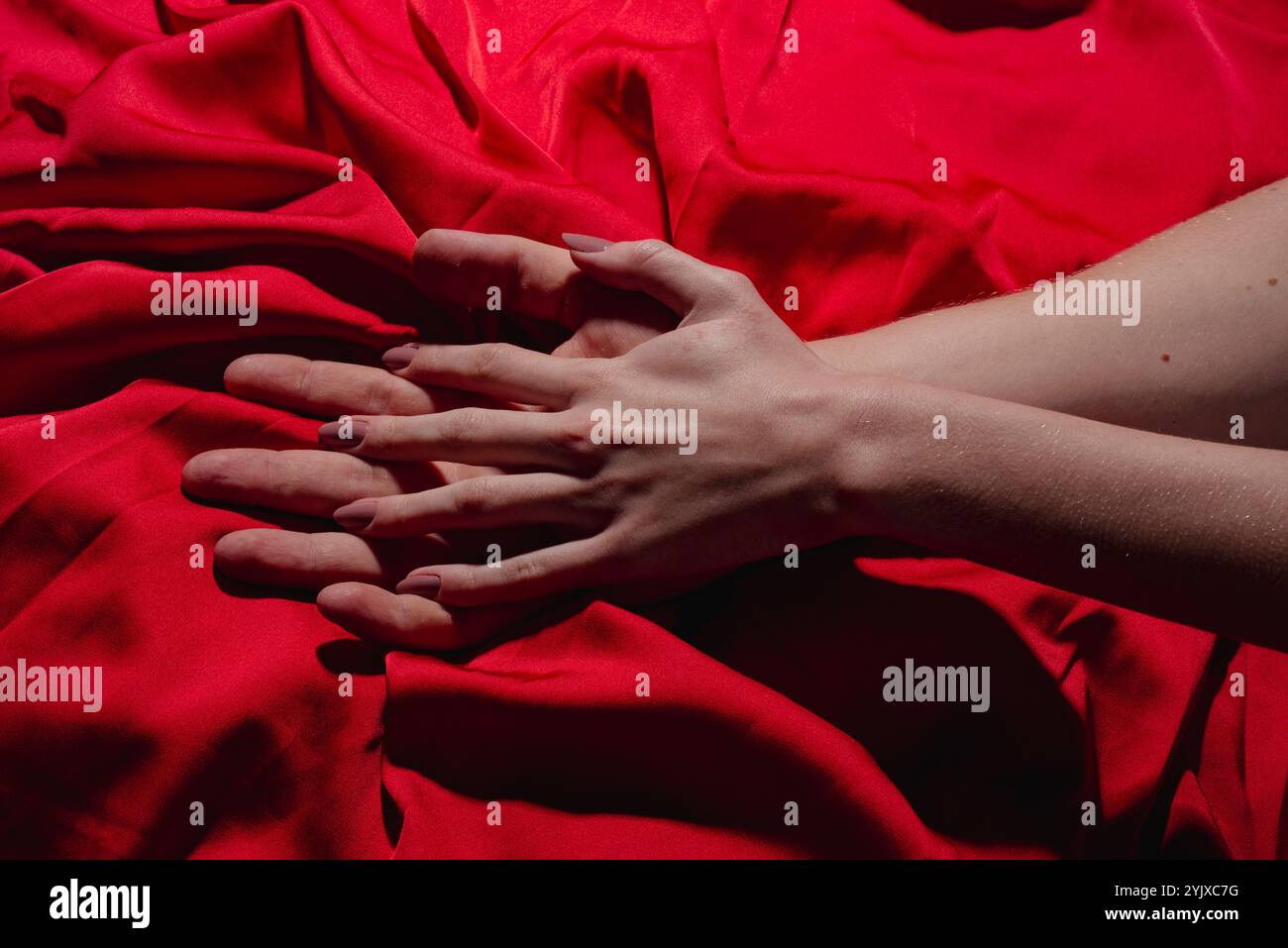 Romantic couple holding hands. Couple sensual touch. Hands of lovers ...