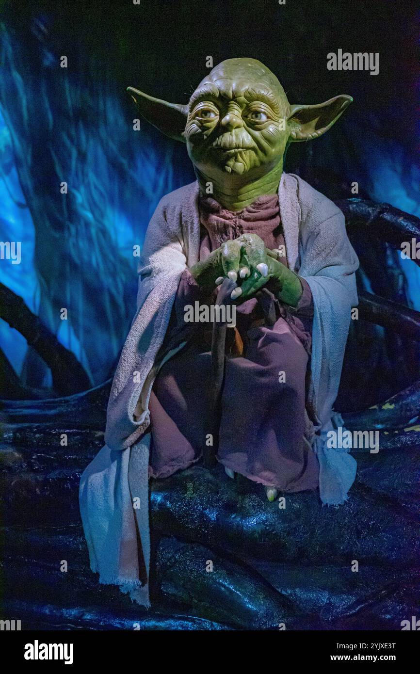 Yoda star wars hi-res stock photography and images - Alamy