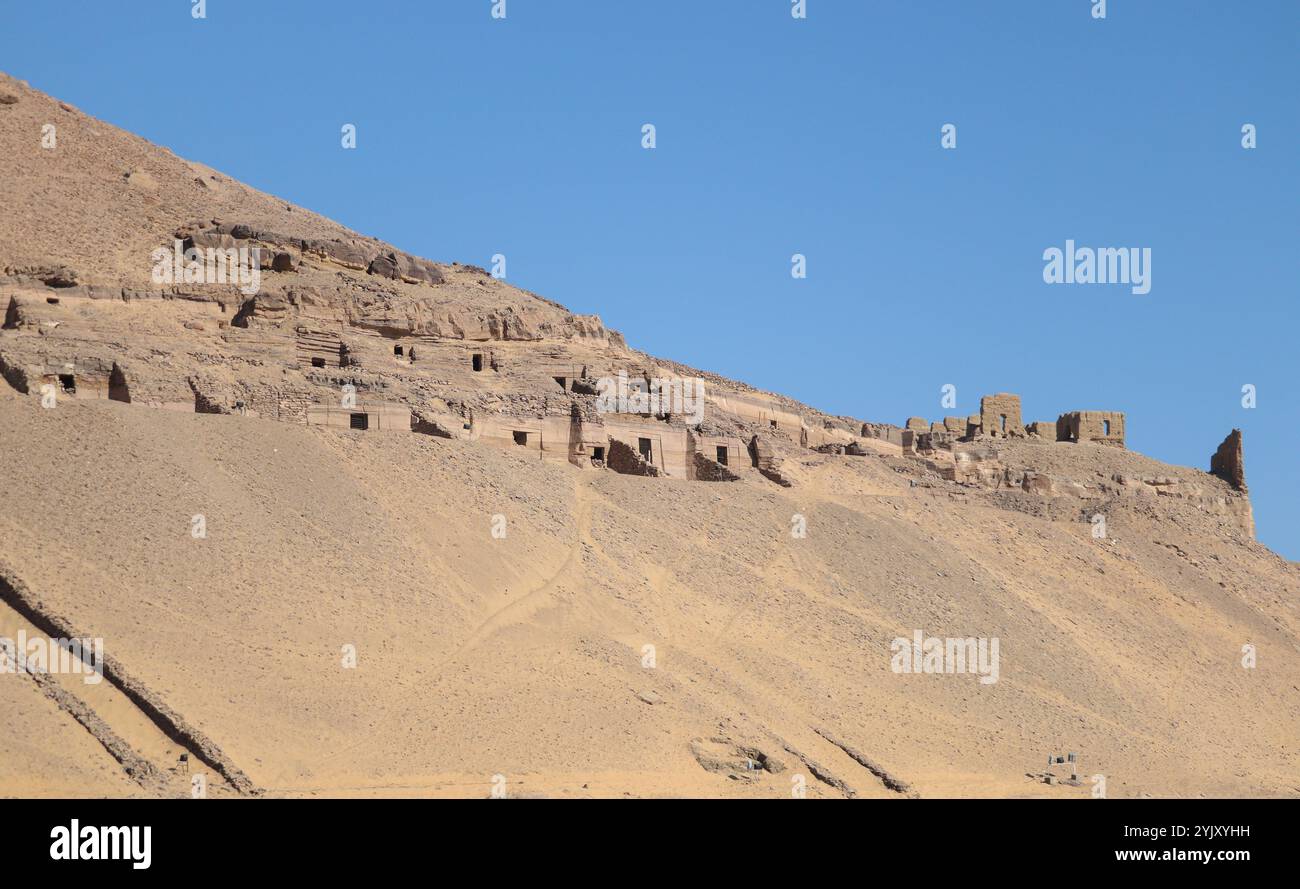 ancient egyptian tombs of nobles Stock Photo - Alamy