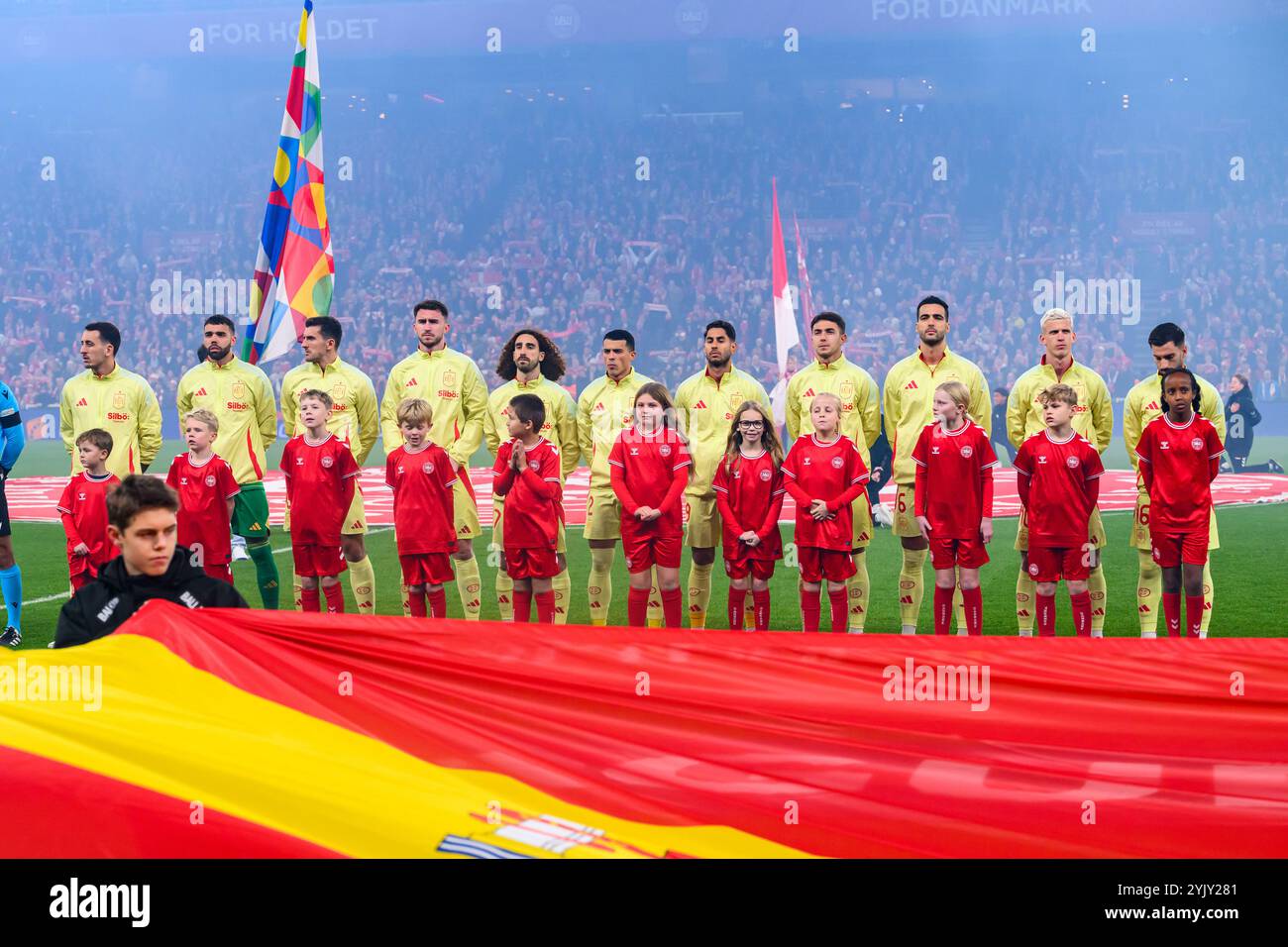 Det spanske hold - holdfoto. UK: starting line-up - team photo. 1 (ESP ...