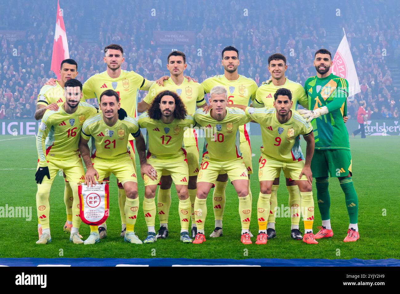 Det spanske hold - holdfoto. UK: starting line-up - team photo. 1 (ESP ...