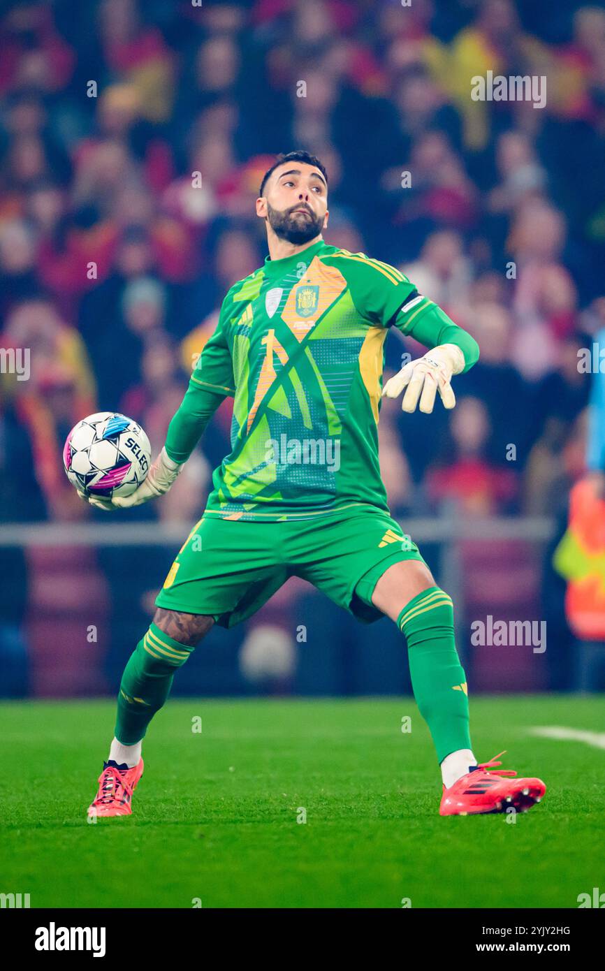 1 (ESP) - David Raya (keeper). Nations League: Danmark mod Spanien - 15 ...
