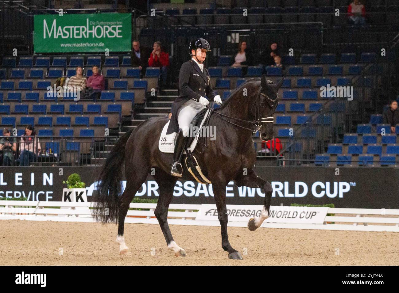 Isabell Werth German Masters Stuttgart 38. Internationales Reitturnier ...
