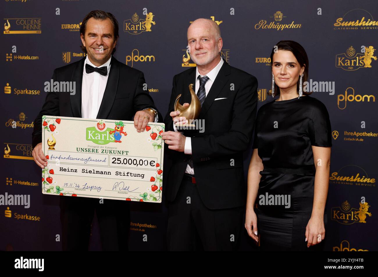Robert Dahl CEO Gründer Karls Erdbeerhof, Peter Nitschke und Yara ...