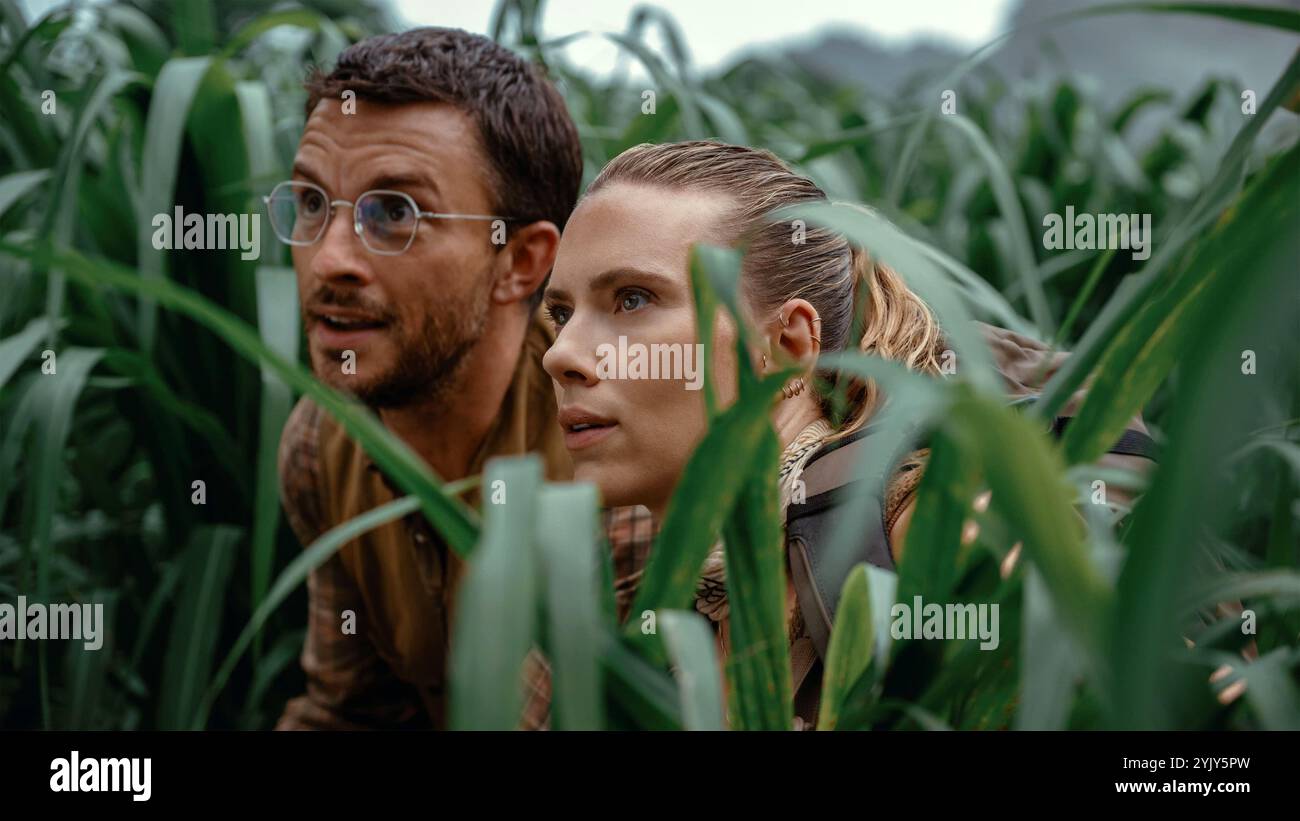 SCARLETT JOHANSSON and JONATHAN BAILEY in JURASSIC WORLD REBIRTH (2025 ...