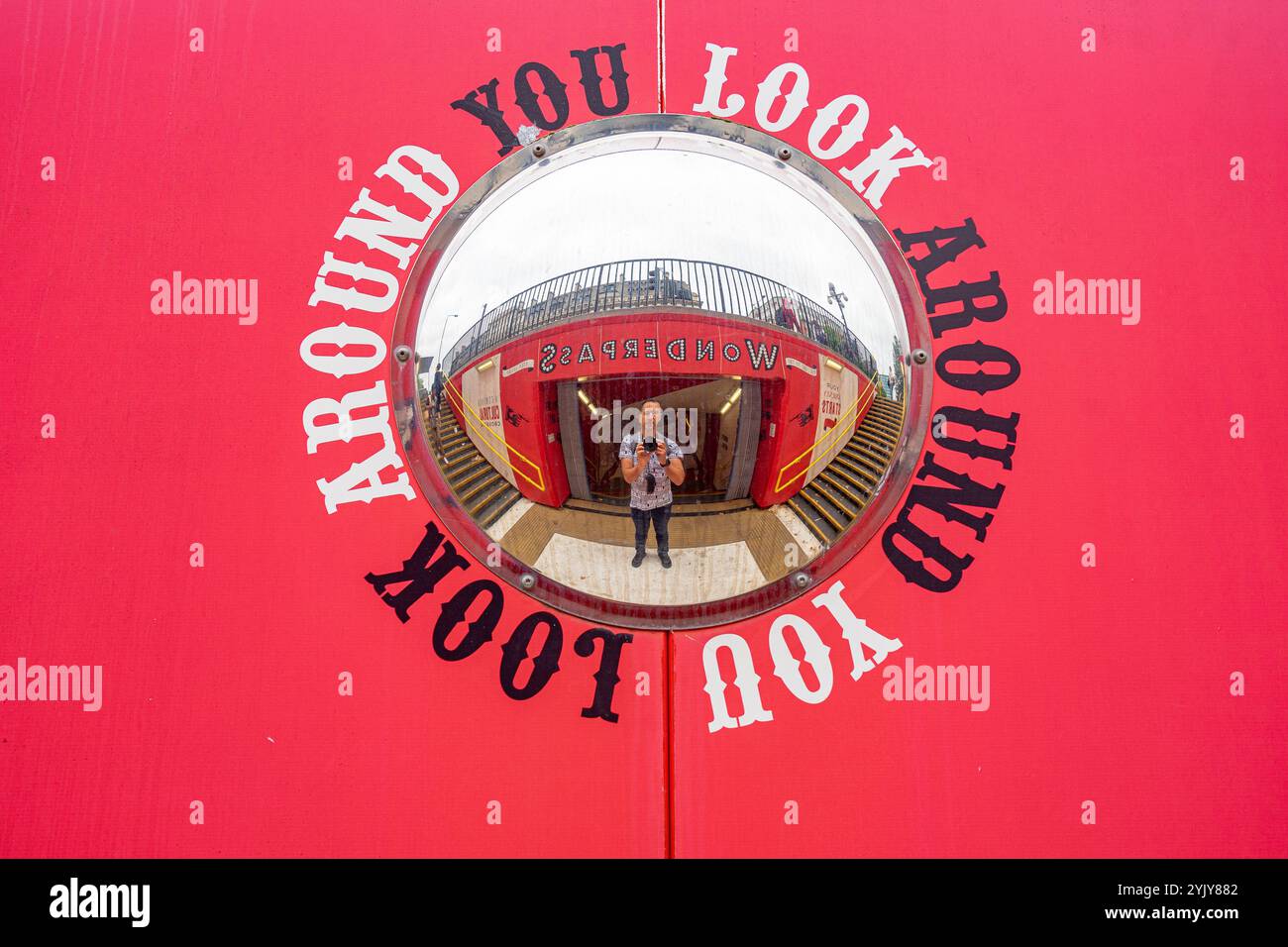 round deformation mirror to cover a comprehensive peripheral ...