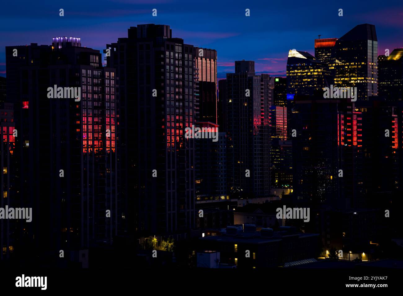 Travel destination Calgary. Panoramic view of skyline in the autumn ...