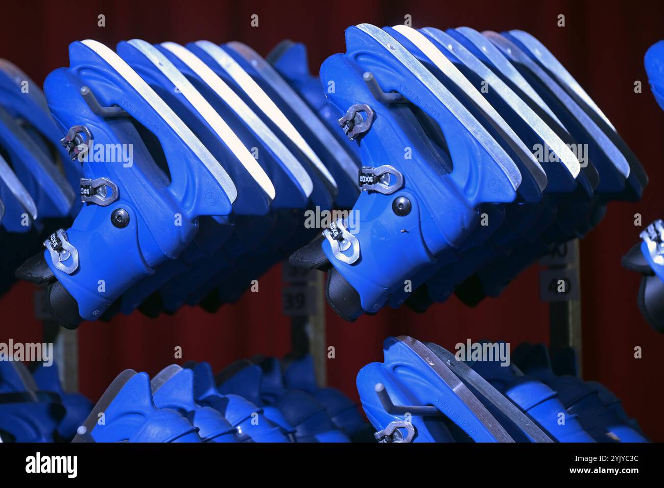 Potsdam, Germany. 16th Nov, 2024. Blue ice skates of different sizes ...