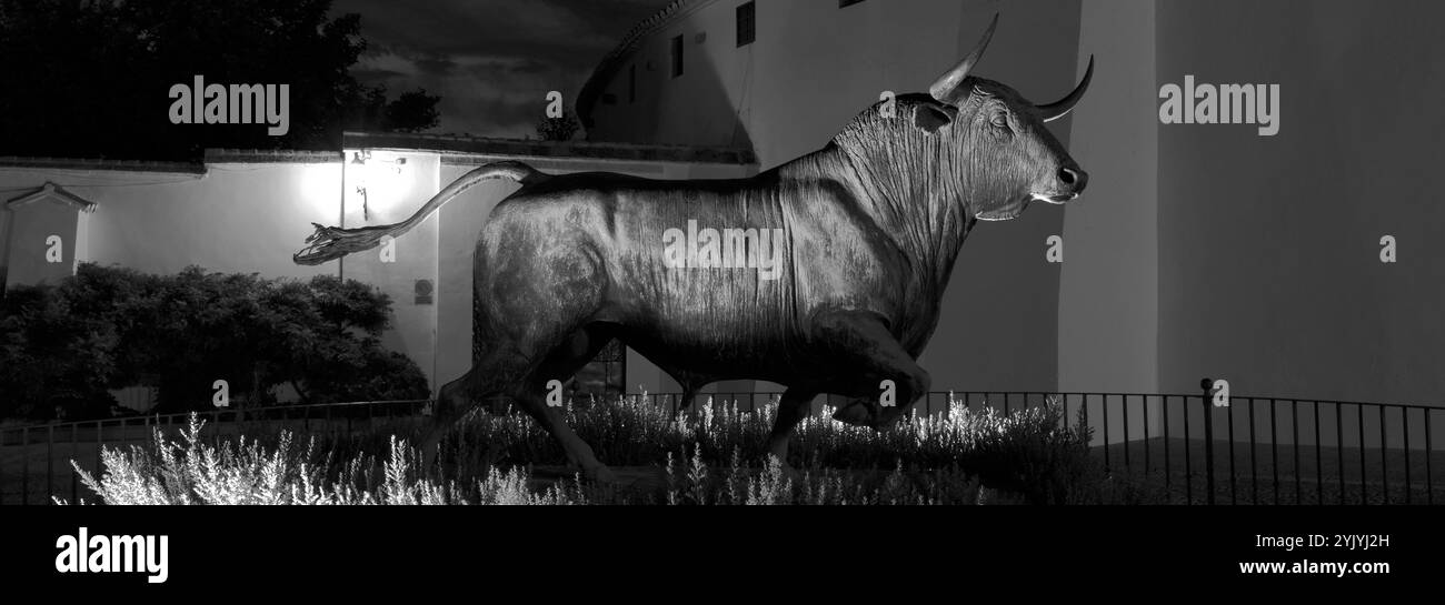 Statue of the El Toro bull outside the 18th centuary Bullring of the ...