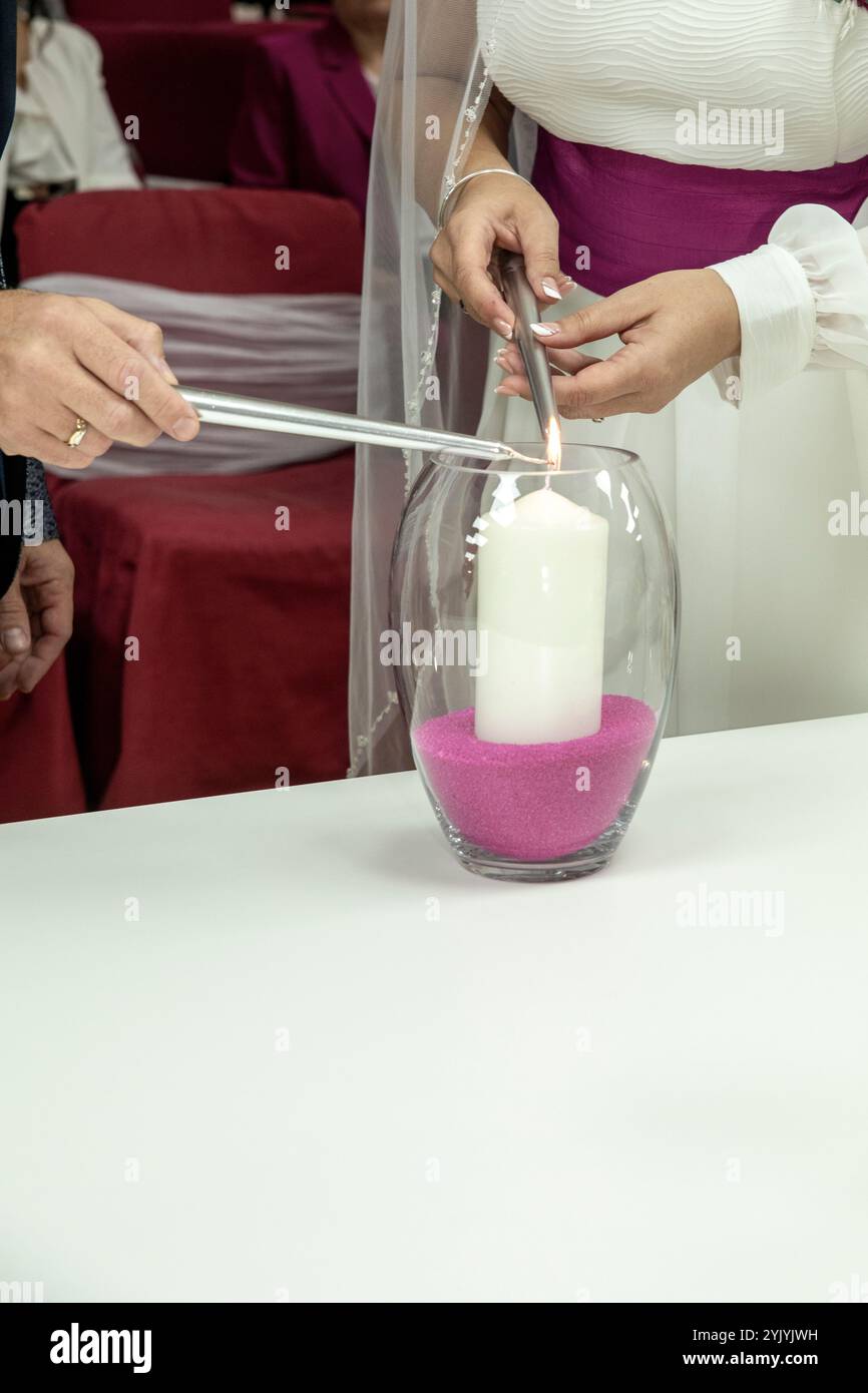 Candle bride hi-res stock photography and images - Alamy