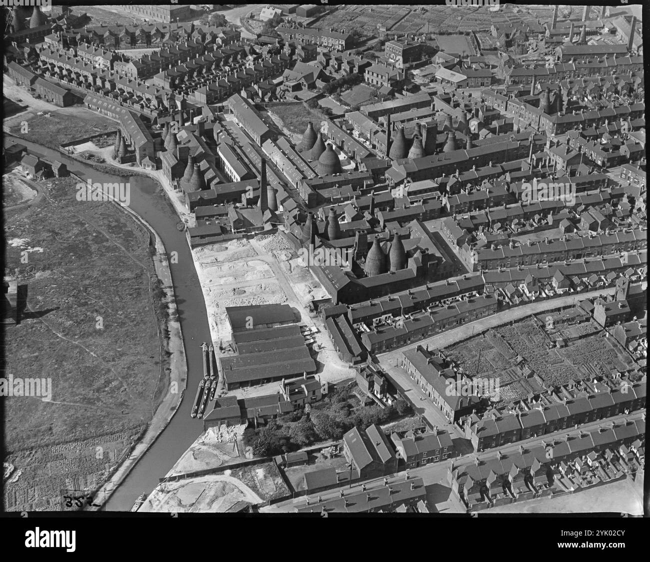 The Leighton Pottery and Dale Hall Works, Burslem, Staffordshire ...