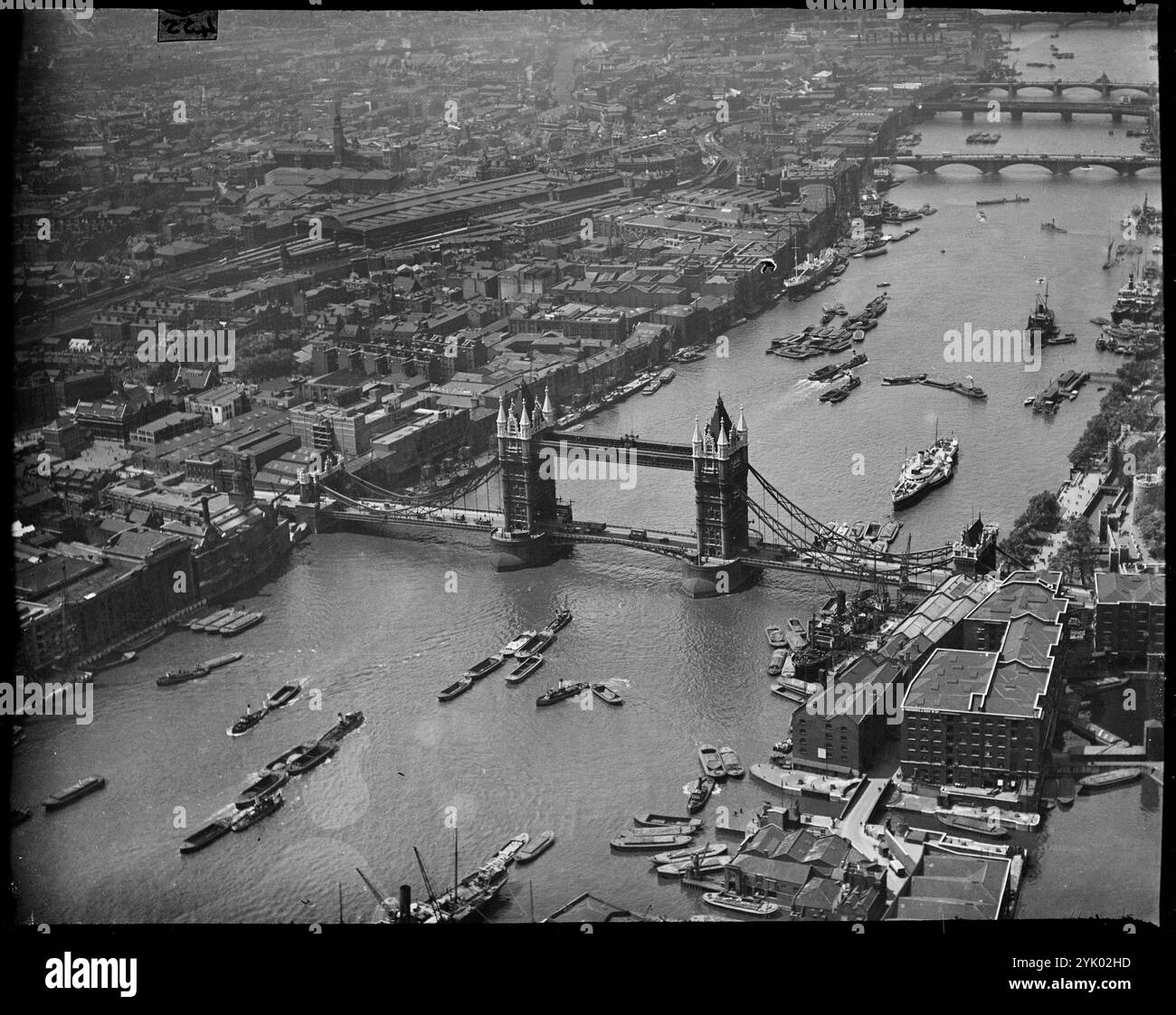 Birds eye view pool outdoors Black and White Stock Photos & Images - Alamy