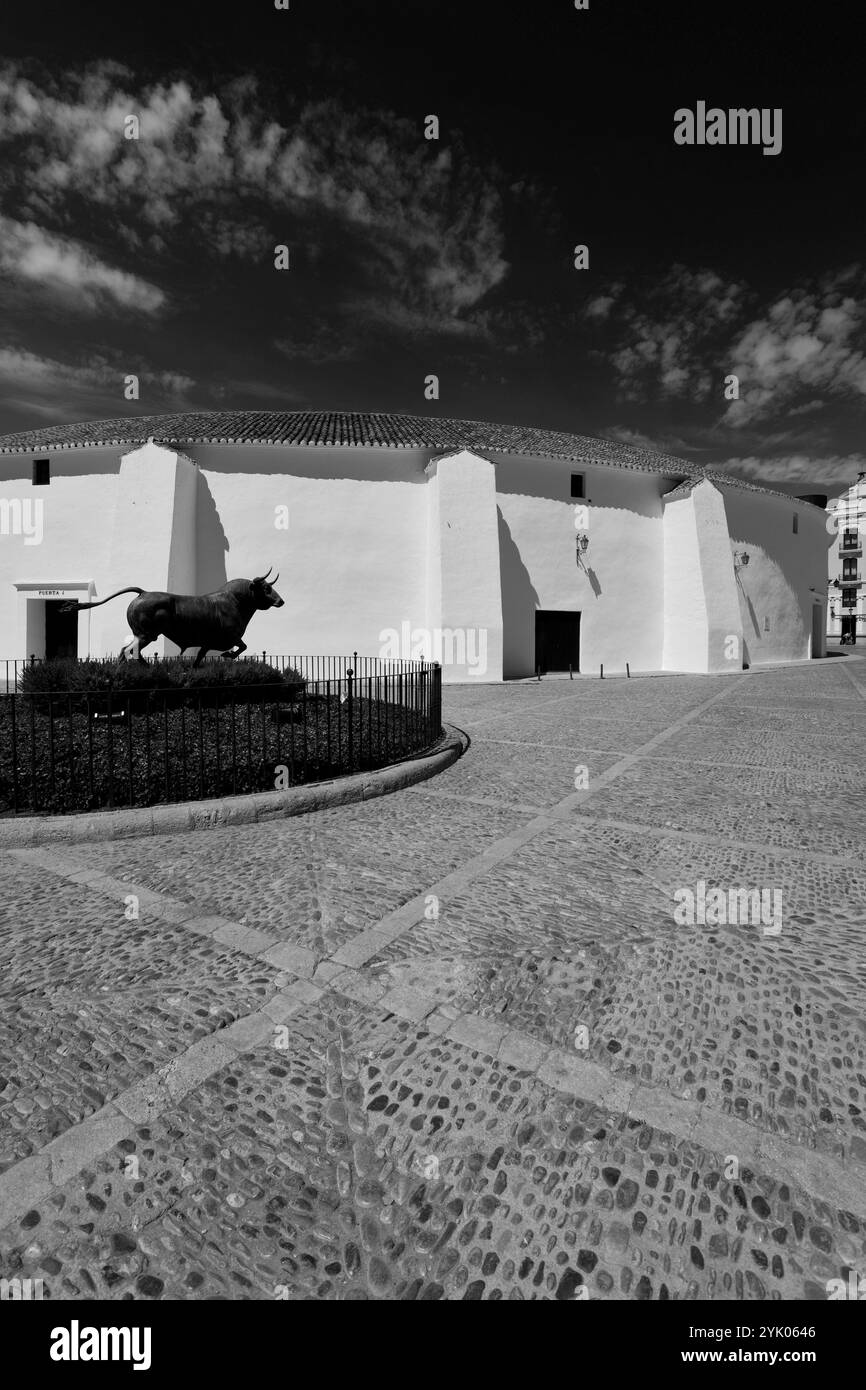 Statue of the El Toro bull outside the 18th centuary Bullring of the ...