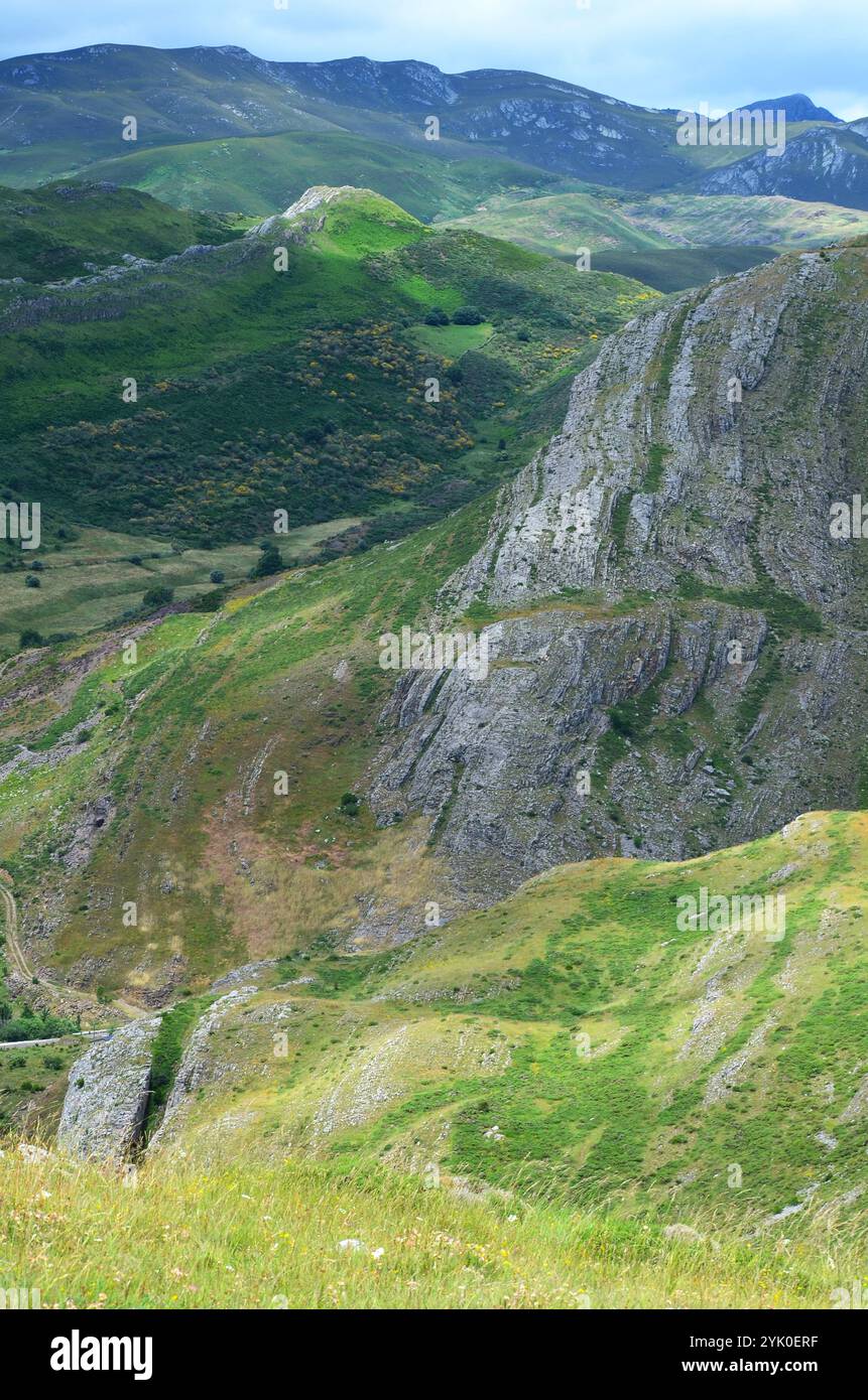 Alto Sil Mountains in North-western Spain Stock Photo - Alamy
