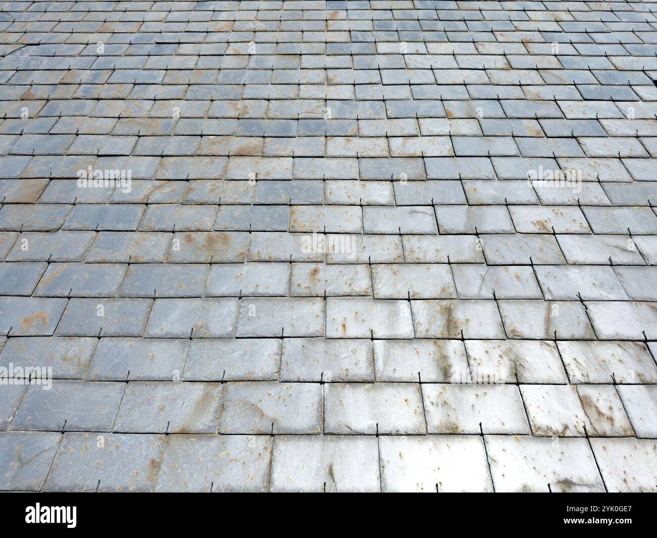 Roof tile backround texture, Grey color slate stone tiles house roof ...