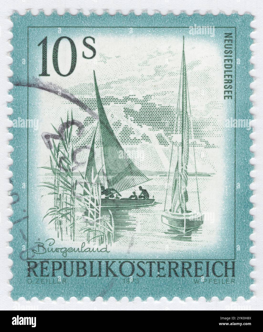 AUSTRIA - 1973-11-13: An 10 shillings gray-green and dark green postage ...