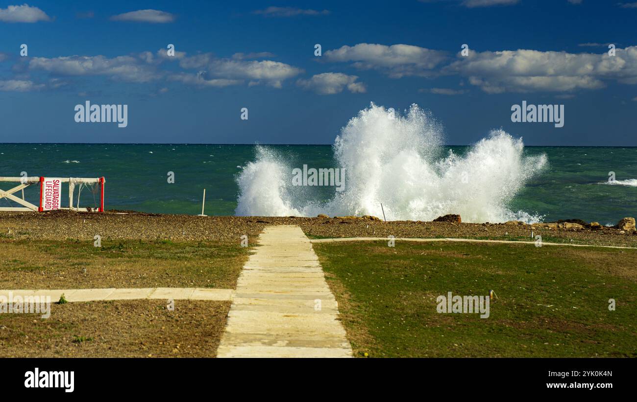Costa adriática hi-res stock photography and images - Alamy