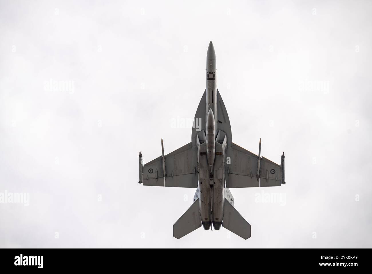 Adelaide, South Australia, Australia. 16th Nov, 2024. RAAF F/A18 SUPER ...
