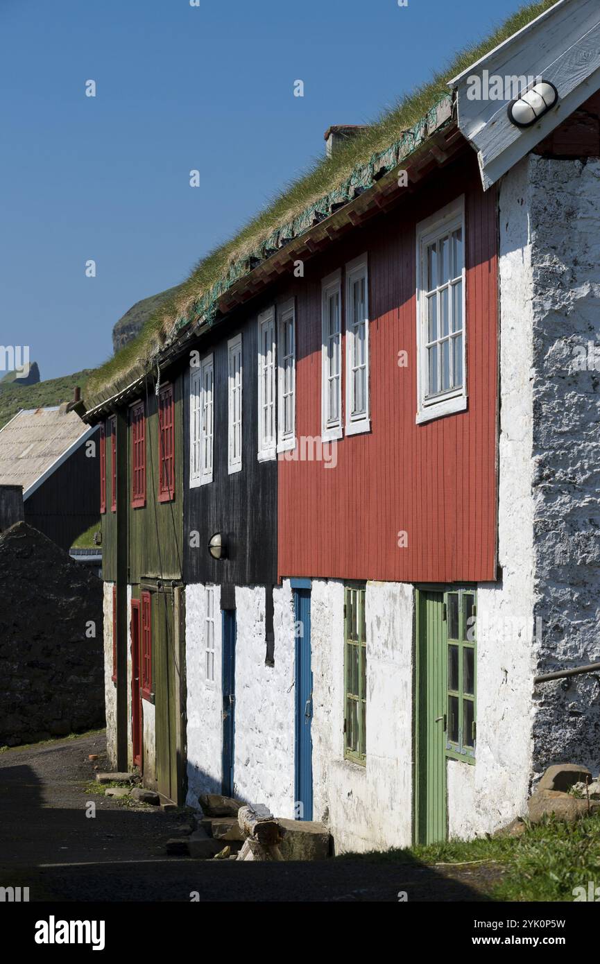 Traditional houses with grass sod roofs, Mykines Island, Faroe Islands ...