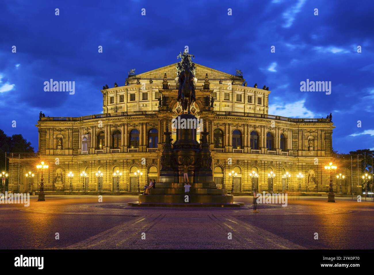 Theatre Square with Semper Opera House and King John Monument, Dresden ...