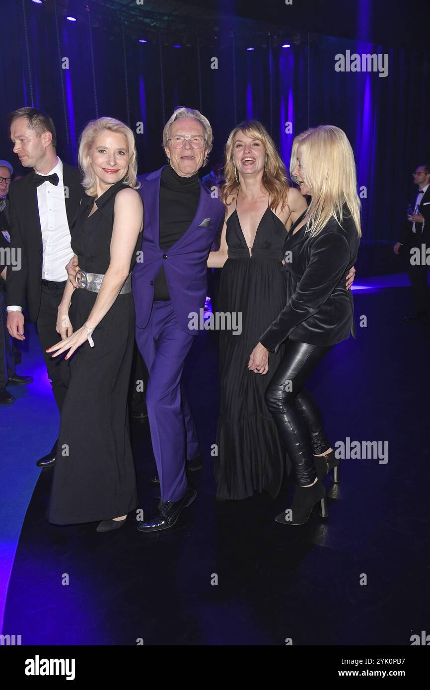 Alexandra Mohr, Wolfgang Lippert, Ina Paule Klink und Gesine Lippert ...